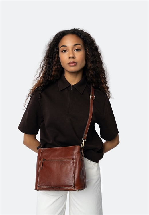 ReDesigned - Myra Small Crossover - Cognac